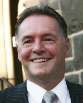 Politician-Turned-Entrepreneur Focuses on the Shopping Experience